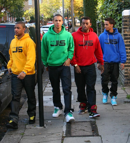 UK MUSIC NEWS: X-FACTOR’S JLS SIGN RECORD DEAL – MAD NEWS UK